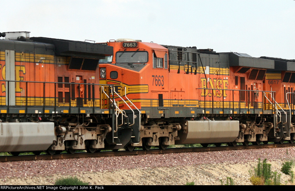 BNSF 7663